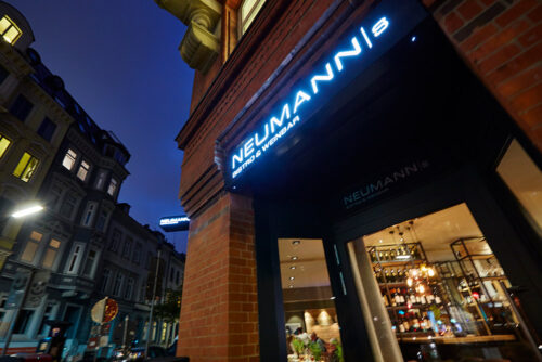 Home - NEUMANNS BISTRO